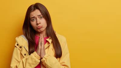 Psychology reveals what it means when someone constantly says ‘Sorry ...