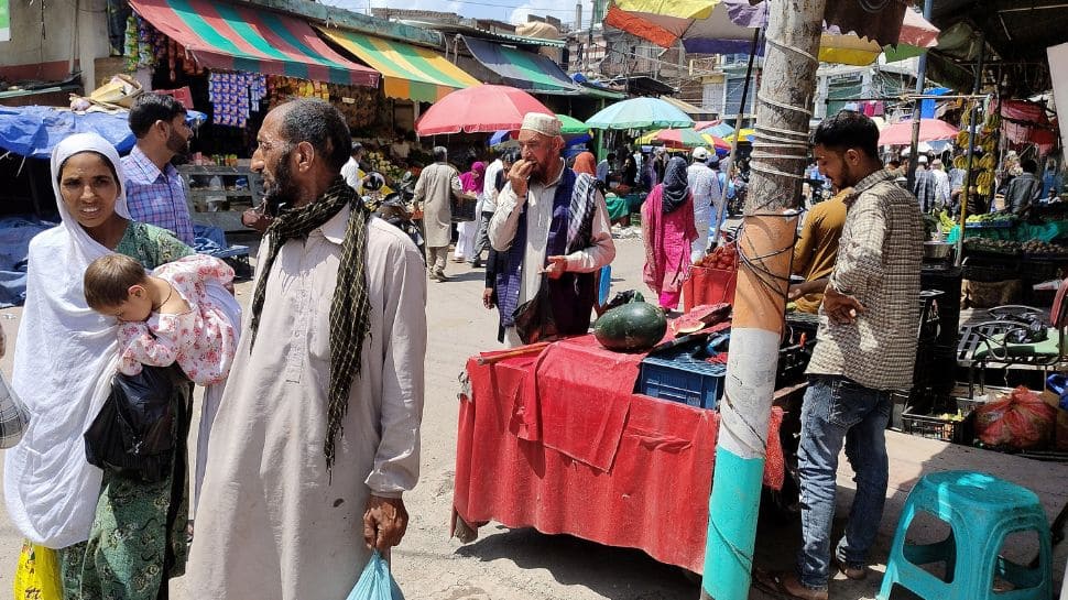 Pakistan's food crisis deepens: Meat prices soar as millions struggle ...