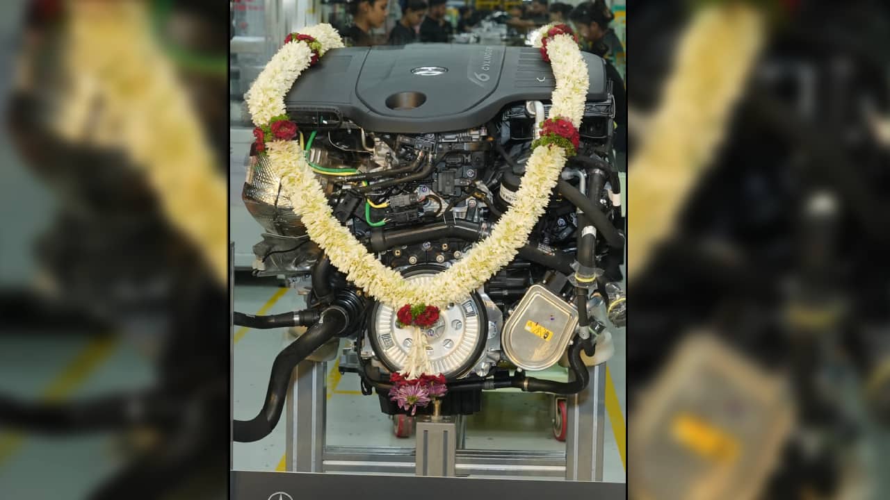 Force Motors rolls out 200,000th Mercedes-Benz engine from Pune plant ...