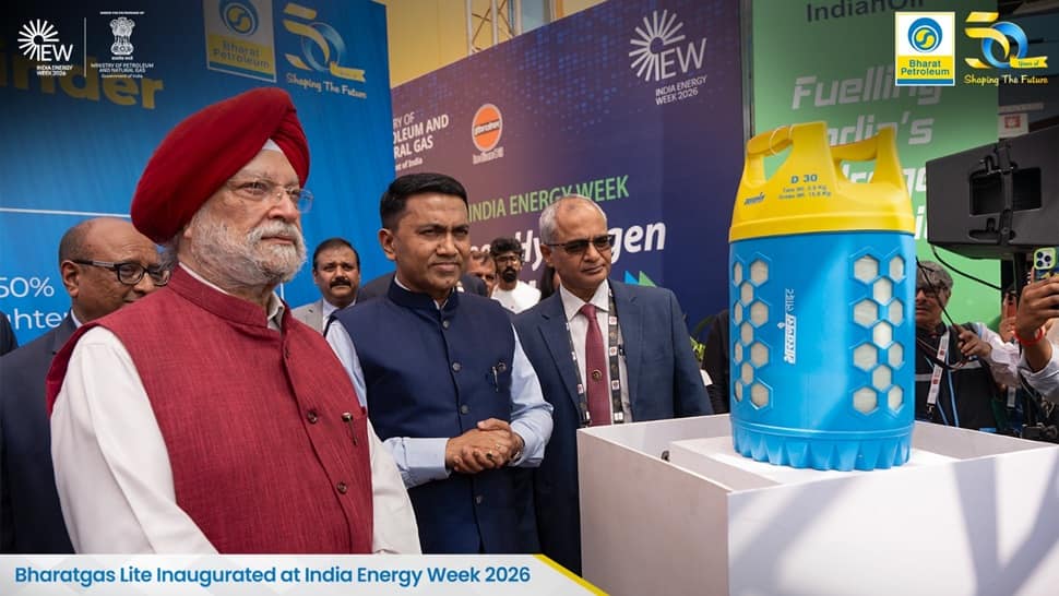 Goodbye red LPG cylinders: No rusting; Safer, lighter plastic LPG ...