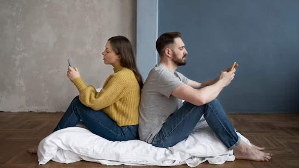 Fought With Your Partner? Use These Genius Tips To Restart Conversation ...