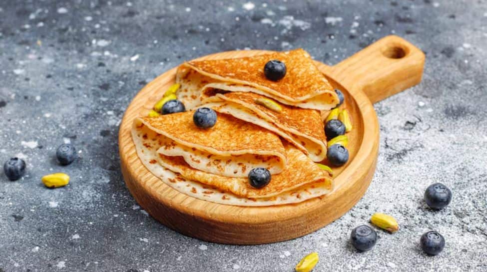 From Smoothie Bowls To Millet Upma: 6 Trending Morning Meals In 2025 ...
