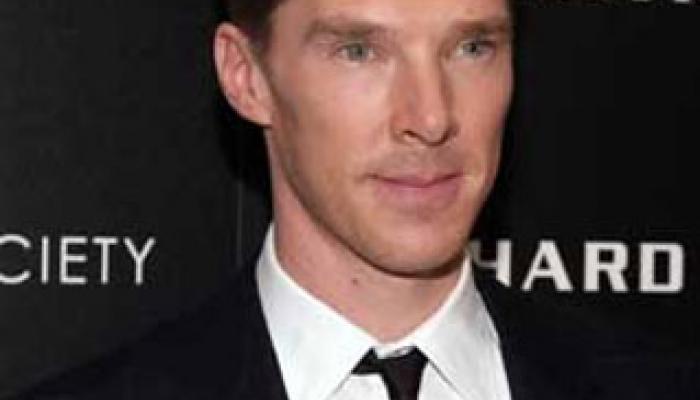 Benedict Cumberbatch appears with his parents in `Sherlock ...