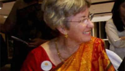 Tendulkar`s mom-in-law `an angel` for slum dwellers | SOFTSPOT News ...