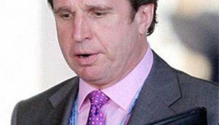 Richard Madley to conduct IPL 2014 auction | Cricket News | Zee News
