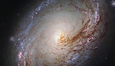 NASA, ESA release new Hubble image: Spiral galaxy M96 | Space News ...