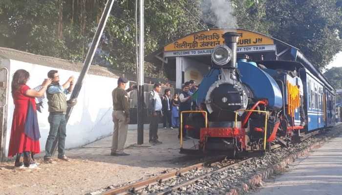 Darjeeling Himalayan Railway starts evening toy train service between ...