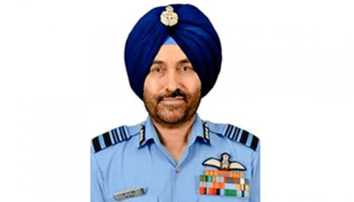 Air Marshal Gurcharan Singh Bedi takes charge senior Air Staff Officer ...