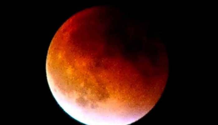 Moon is rusting even without liquid, water, oxygen on its surface ...