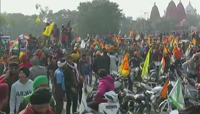 Delhi's Chilla border emptied after nearly two-month protests; farmers ...