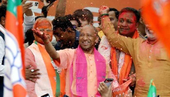 Up Election Results 2022 Live Updates Bjp Wins 255 Seats Sp Bags 111