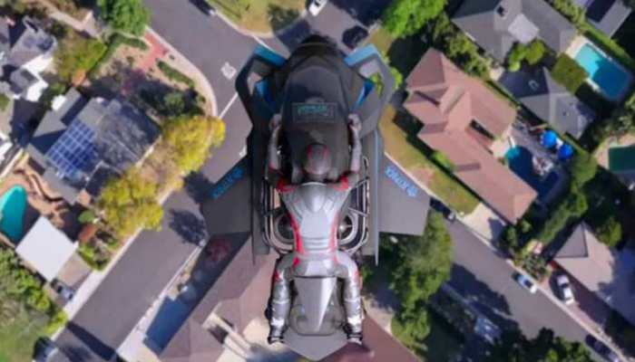 Video of delivery agent flying on a jetpack to deliver food goes viral ...