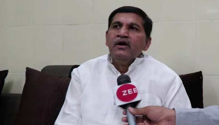 Rajasthan minister Ramesh Meena fumes at Collector at public event in Jaipur -Watch | India News ...