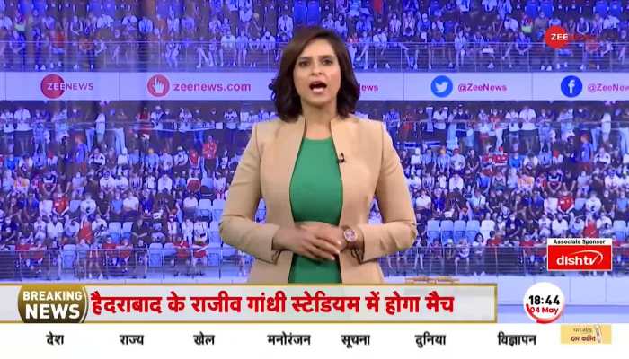 Zee News Anchors Photos