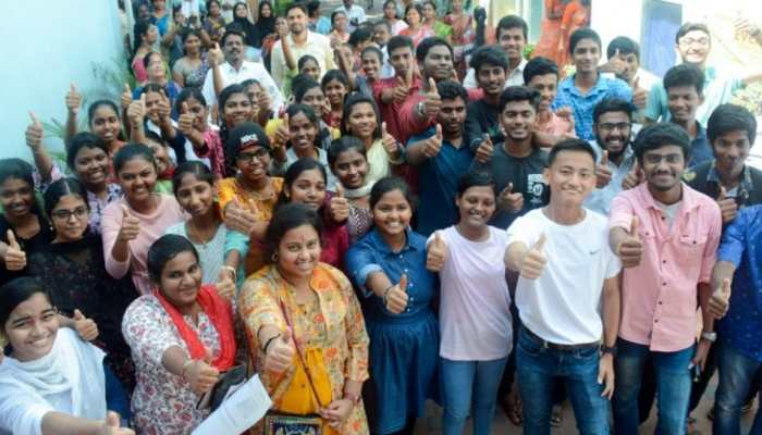 CBSE 10th Result 2023 Declared On cbseresults.nic.in, Check Toppers’ List, Pass Percentage And ...