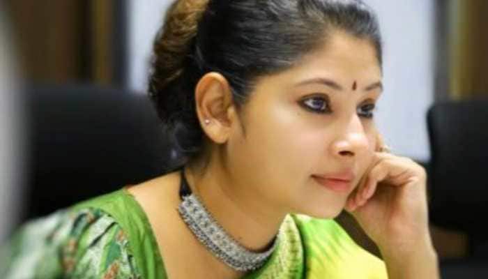 Who Is Smita Sabharwal? Telangana's 'People's IAS Officer', A Social ...