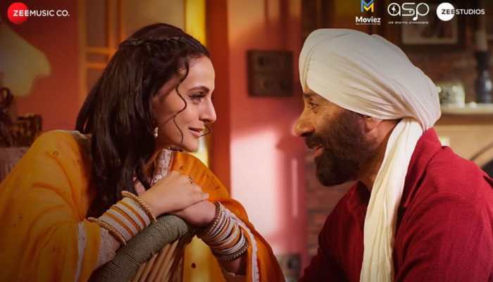 Gadar 2's Udd Jaa Kaale Kaava Song Out, Sunny Deol-Ameesha Patel's Chemistry Is Delight To Watch ...