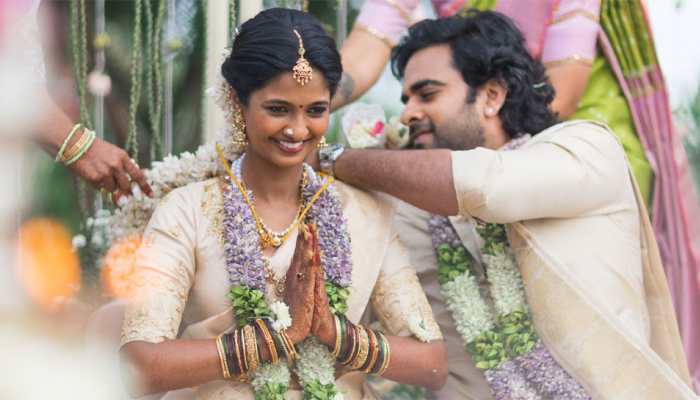 Ashok Selvan And Keerthi Pandian's Dreamy Intimate Wedding Pics Are Here! | Regional News | Zee News