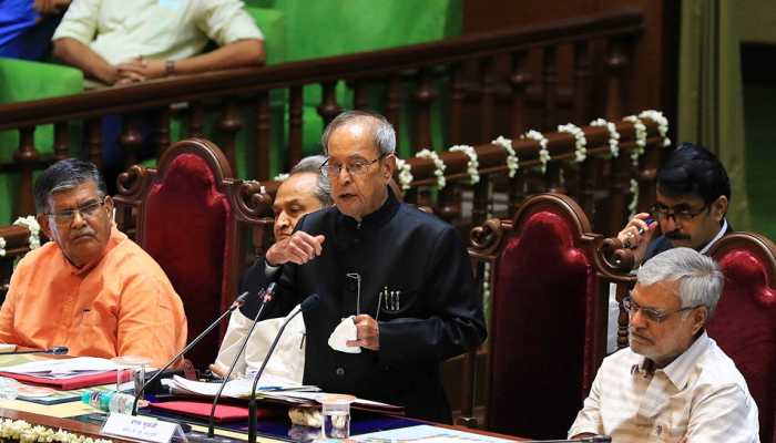 'Pranab Mukherjee Wanted To Become PM But Sonia Gandhi Chose To ...
