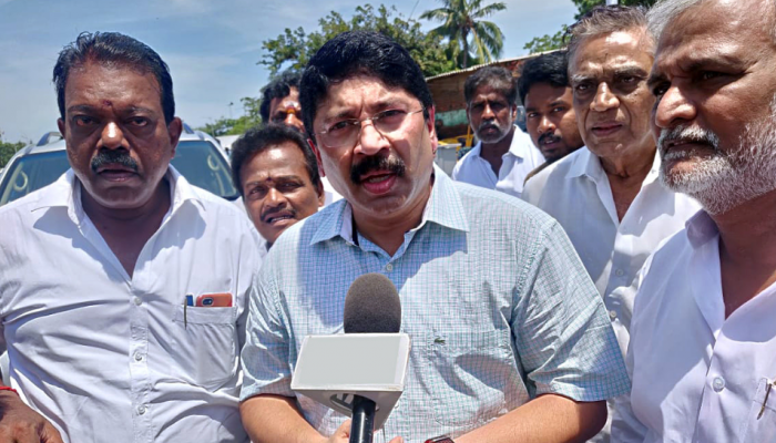 'Will Nitish, Lalu, Akhilesh Ignore...': BJP Slams DMK Leader's 'Hindi ...