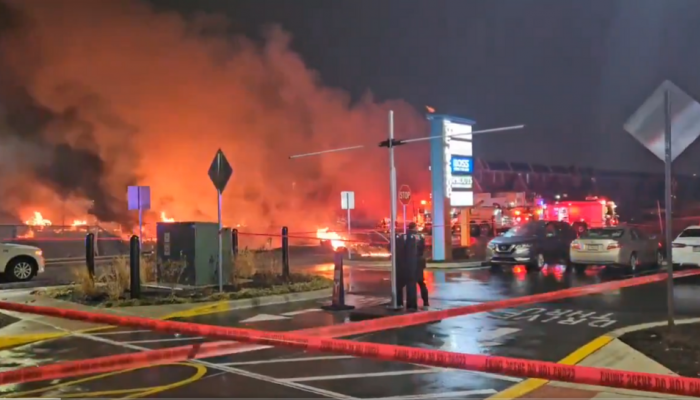Plane With At Least 2 Aboard Crashes In Philadelphia, Setting Homes ...