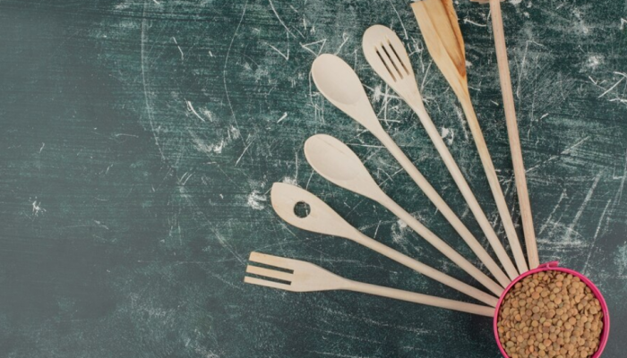 Choosing the Right Cooking Spoon Set for Your Kitchen | Top Deals News ...