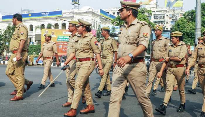 UP Police Bust Unlawful Religious Conversions Syndicate, Arrest 10 ...