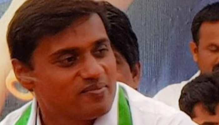 Andhra Liquor Scam: YSR Congress Party MP Sent To Judicial Custody Till Aug 1 | India News | Zee ...
