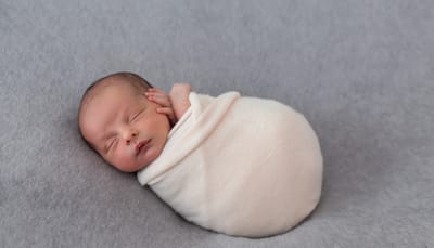 World's Oldest Baby? Boy Born To Ohio Couple From Embryo Frozen Over 30 ...