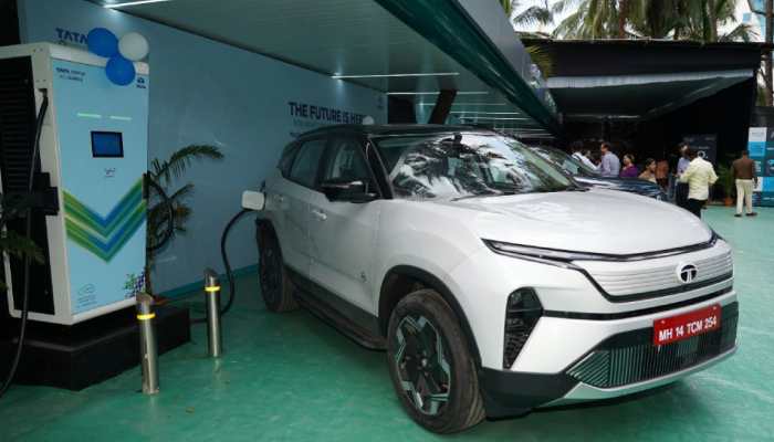Tata Unveils India's Largest TATA.ev MegaCharger Hub On World EV Day In ...