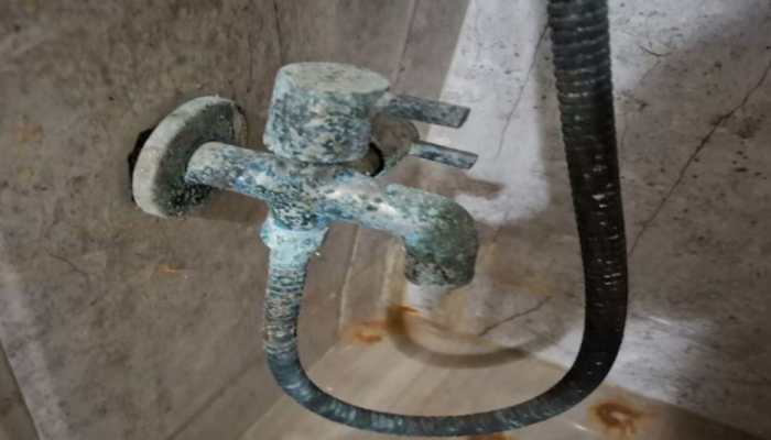 Tired Of Rust, Stains, White Marks On Bathroom Taps? Here’s How To ...