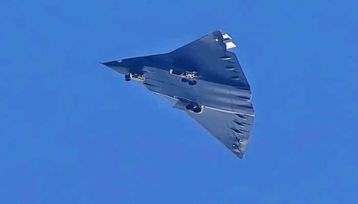 China Reveals Mysterious J-36 Jet: The Most Advanced UFO-Like Military ...