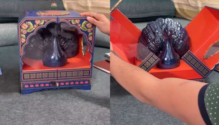 Internet goes wild over Peacock-studded Indian wedding invitation ...