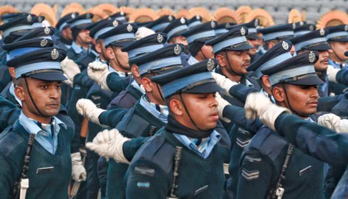 Republic Day 2026 parade live: Operation Sindoor tableau, Apache and ...